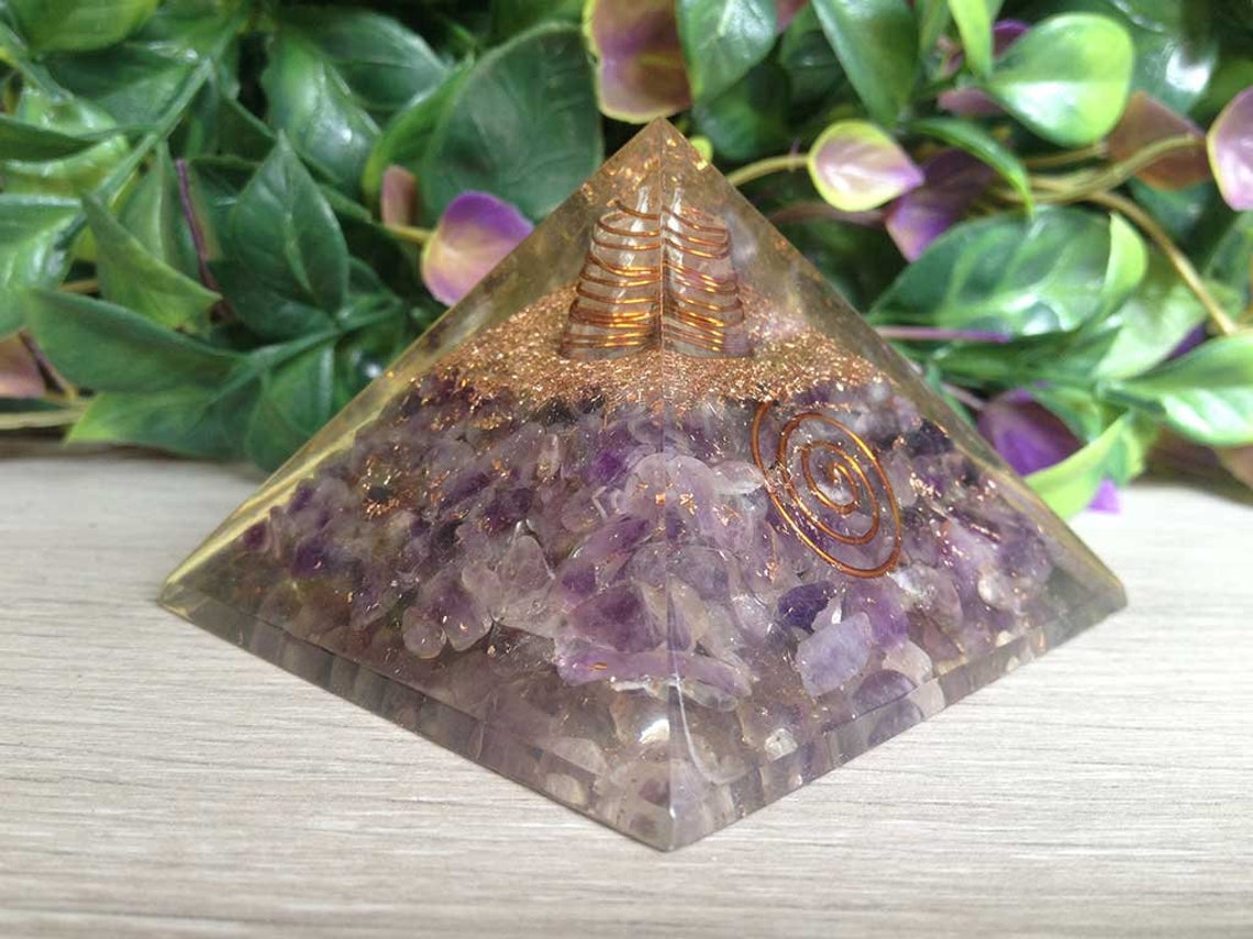 Amethyst Orgone Pyramid With Clear Quartz Pencil for Orgone | Etsy