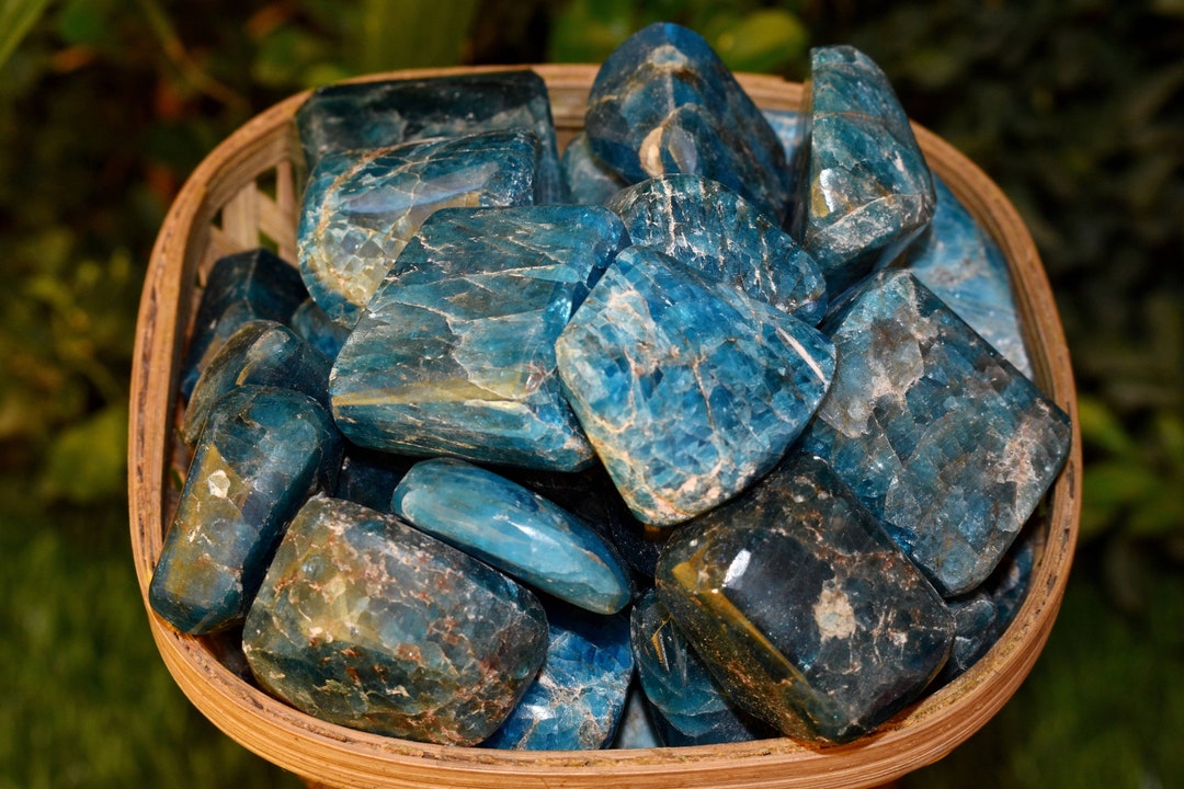 Bulk of Apatite Tumbled Stones A Grade Apatite Healing Crystals Tumbled ...