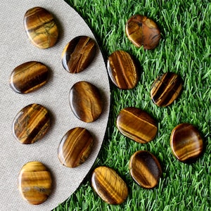 One (1) Tiger Eye Worry Stone for Crystal Healing - Pocket Palm Stone ...