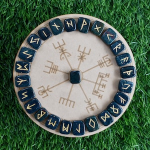 Bloodstone Rune Sets Elder Futhrak Rune Set Gemstone Runic Set Comes ...