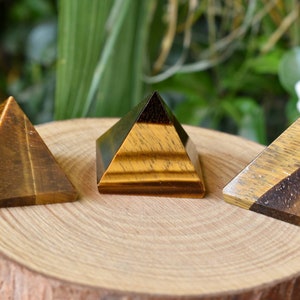 One (1) Tiger Eye Crystal Healing Pyramid - Crystal Grid and Chakra ...