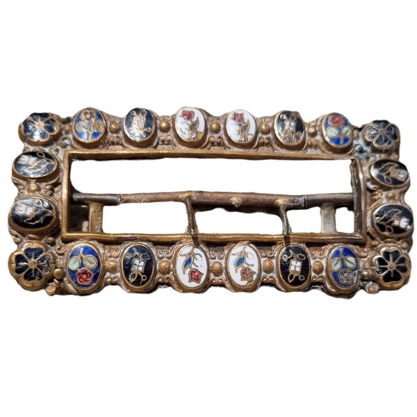 Victorian Buckle - Etsy