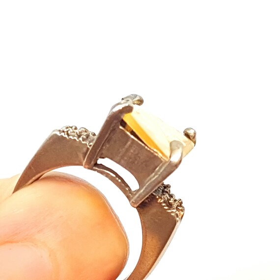 Large square carved shell cameo ring, sterling silver… - Gem