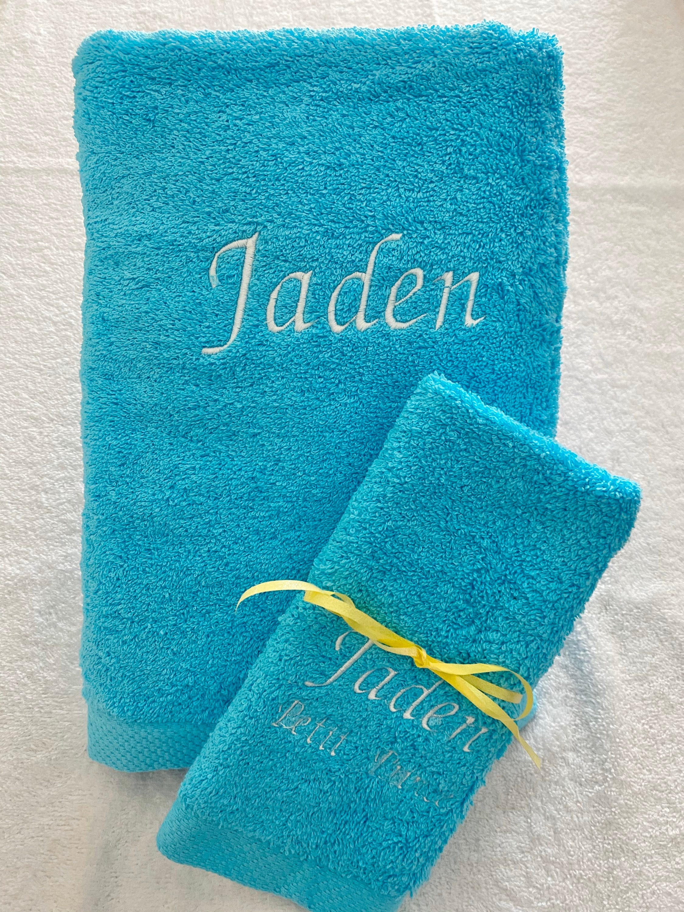 Set Serviette de bain personnalisée et son carré de serviette | Etsy