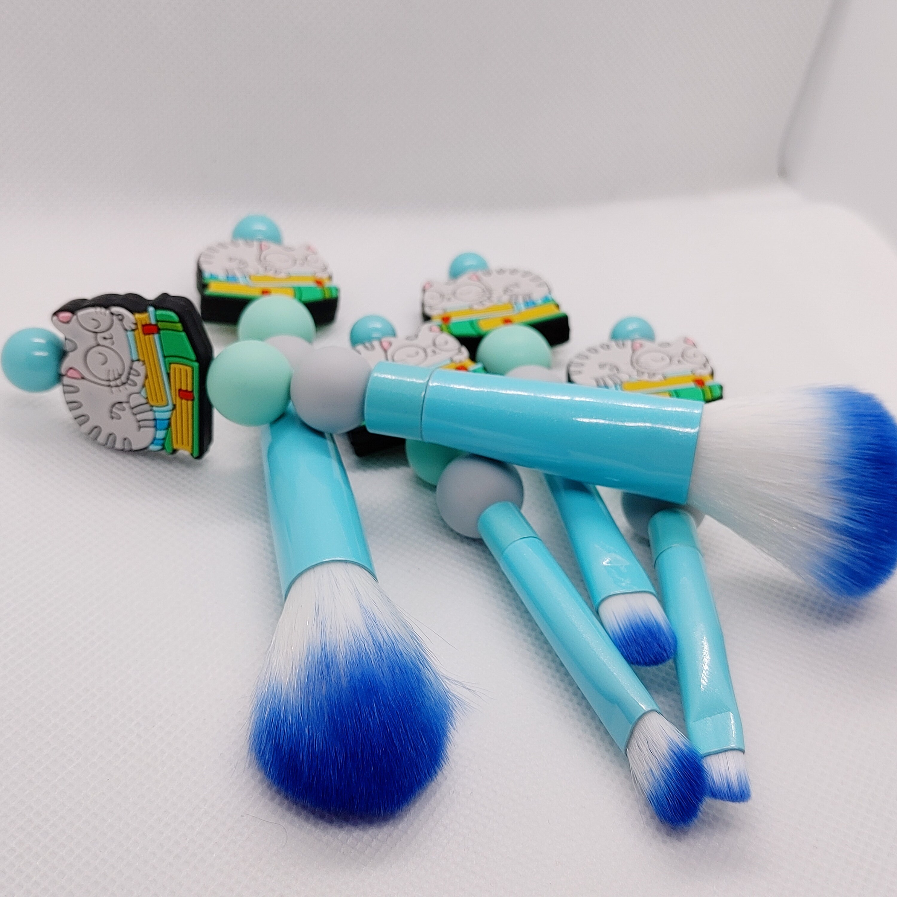 Kitten Book Makeup Brushes - Etsy