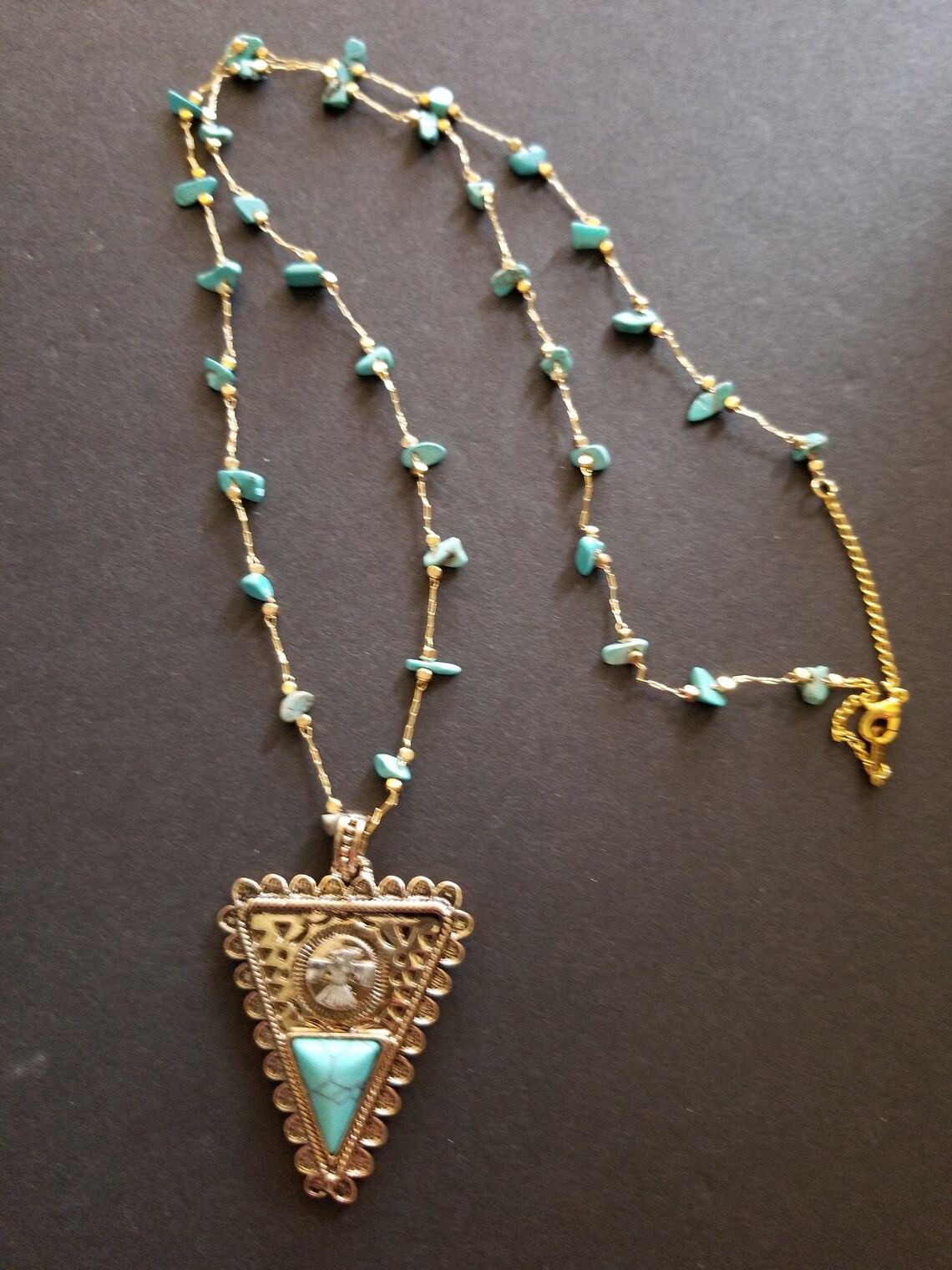 Two Ways Wearing Thunderbird Turquoise Necklace One Set - Etsy