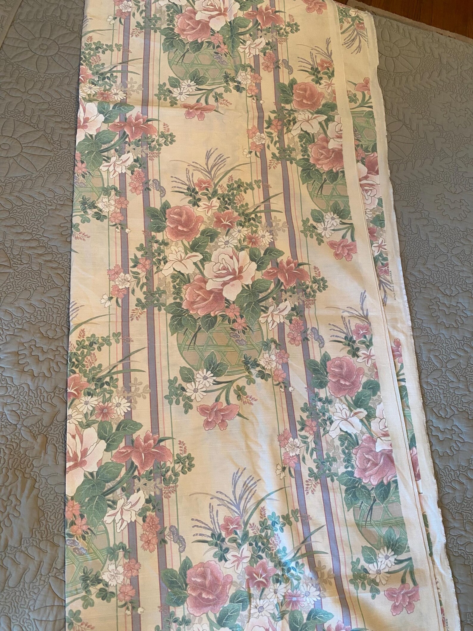 Vintage Fabric, Vintage Upholstery Fabric, Floral Bark Cloth, Vintage ...