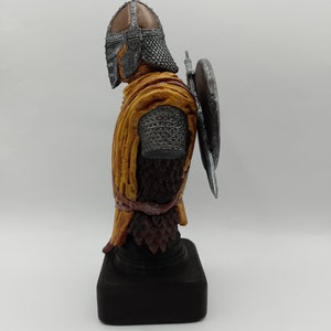 Whiterun Guard Armor Bust - Etsy