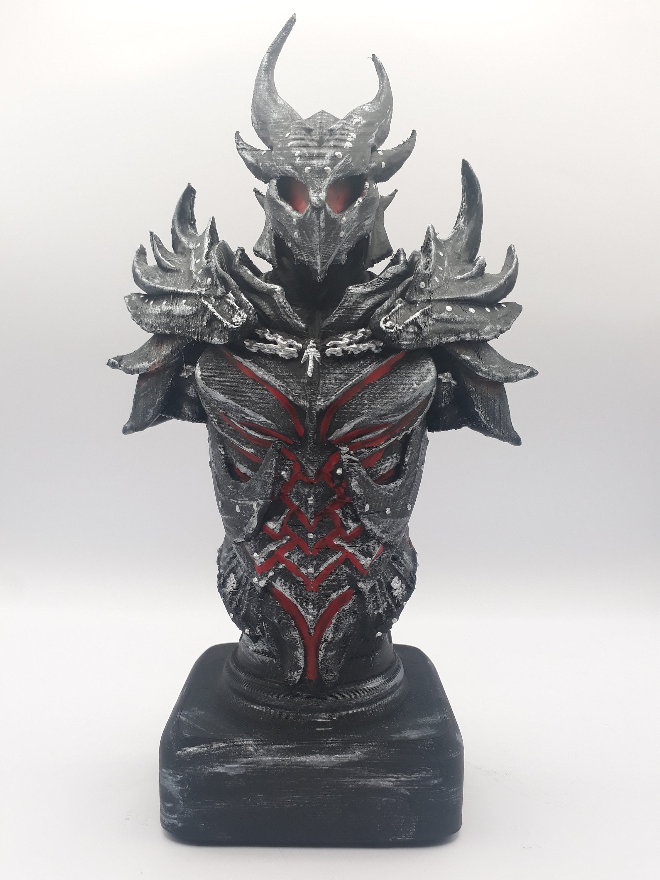 Daedric Armor Skyrim