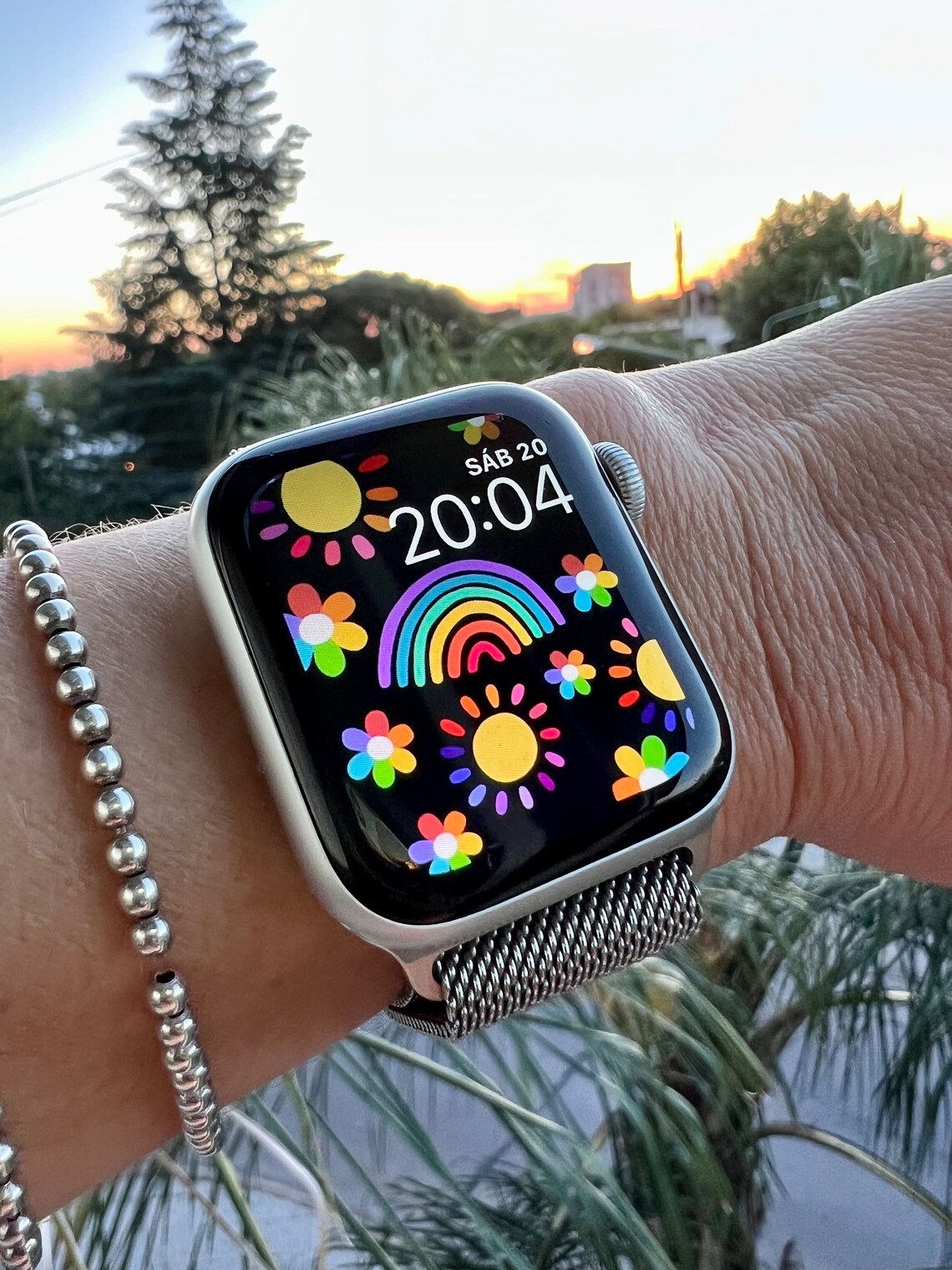RAINBOW Apple WATCH WALLPAPER Colorful Apple Watch Face Floral Apple ...