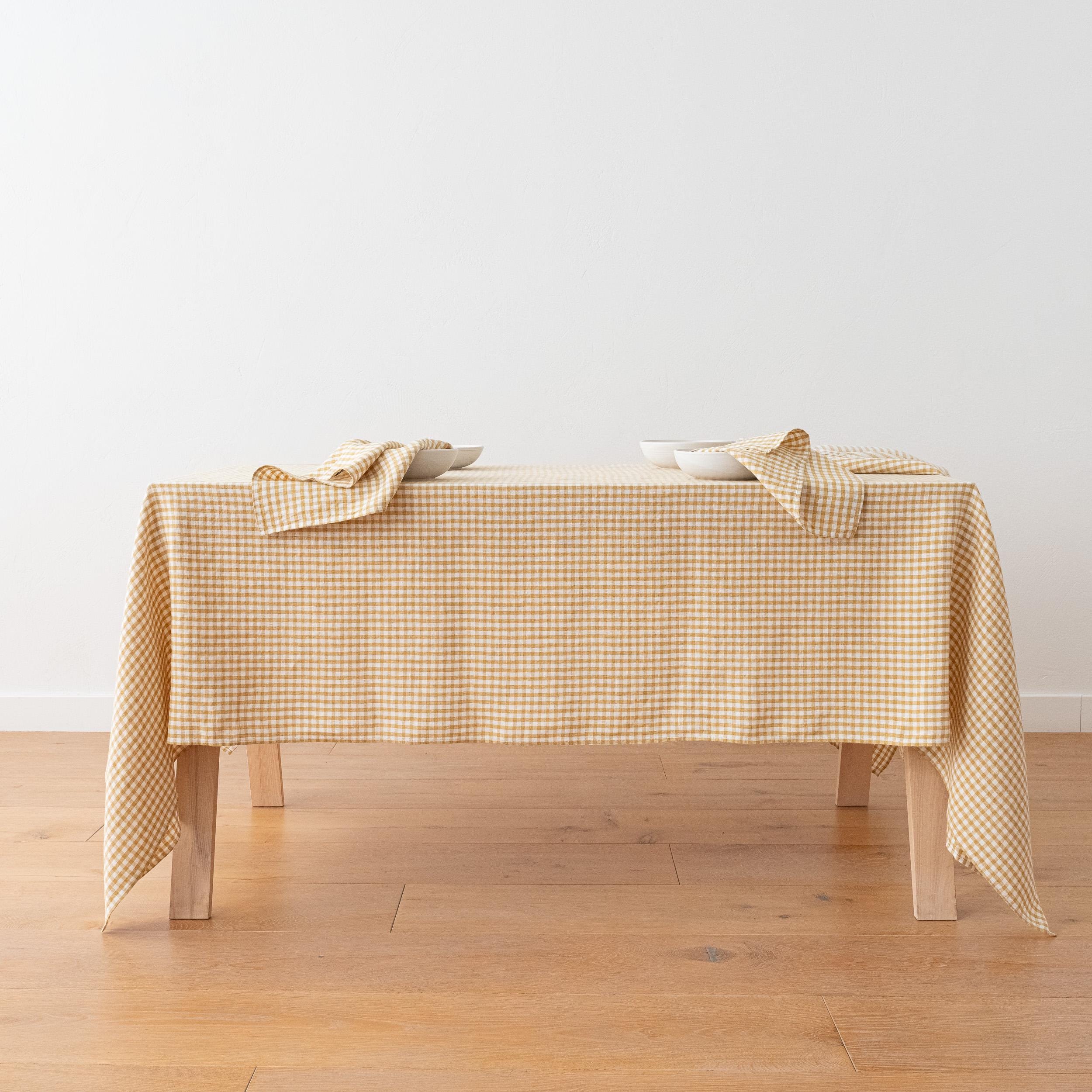 Washed Tablecloth and Napkins in Gingham Antique Gold. Round, Square ...