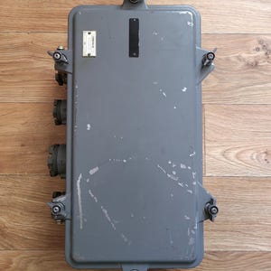 15" * 7" Industrial Electric Junction Box With 6 Outputs Soviet Bunker ...