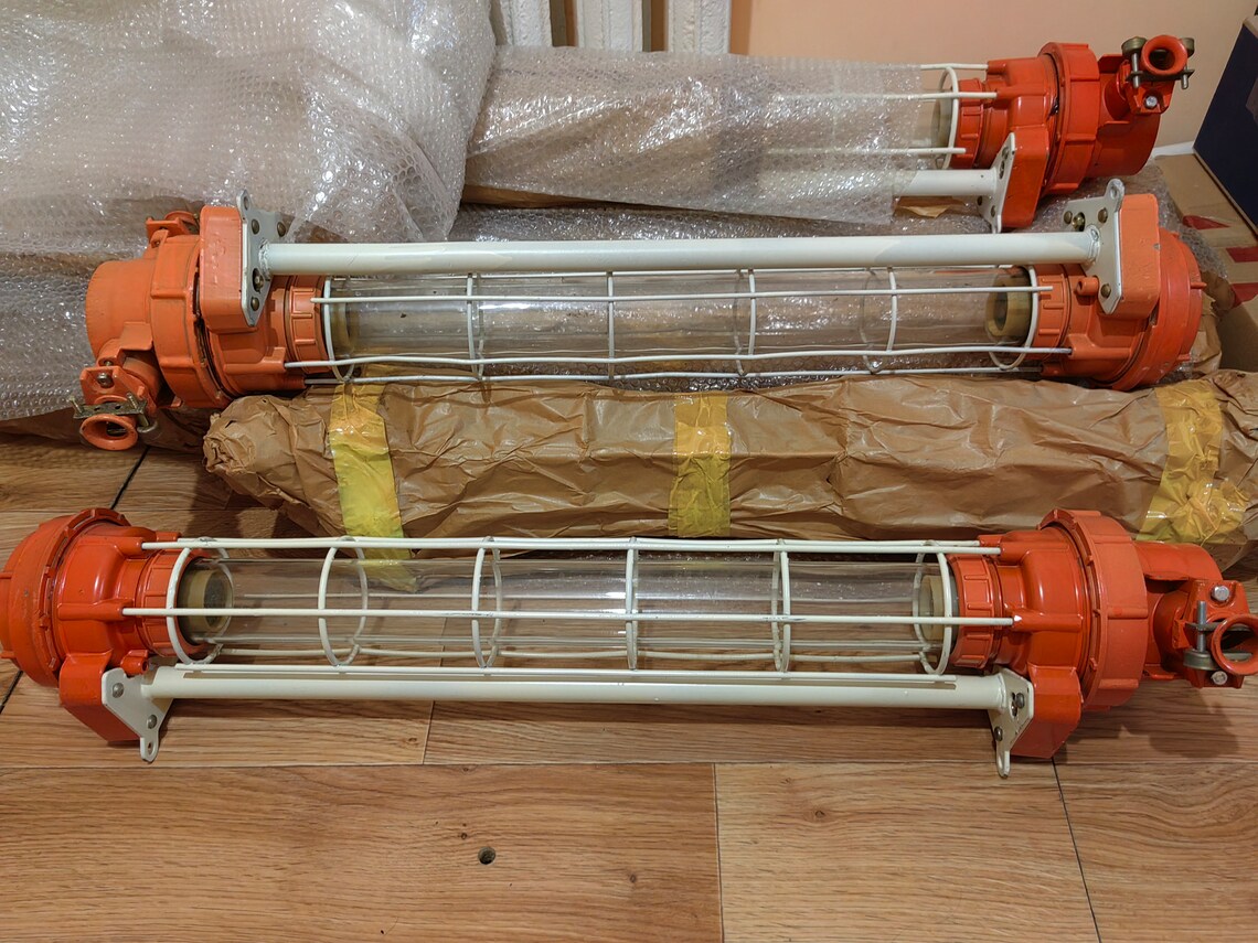 35 Inches Long Vintage Soviet Era Fluorescent Explosion Proof Lamp ...