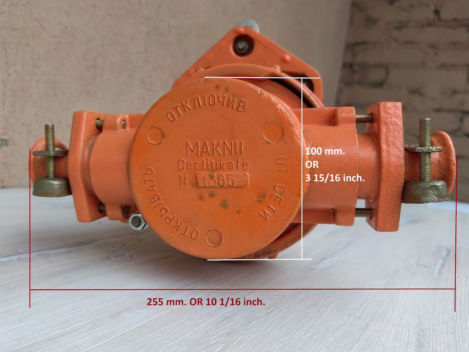 35 Inches Long Vintage Soviet Era Fluorescent Explosion Proof Lamp ...