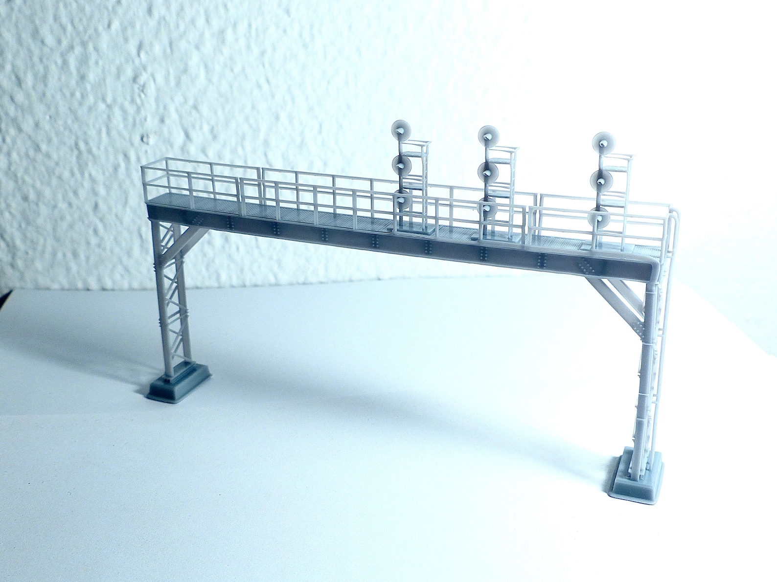 N Scale Large Railway Signal Bridge - 1:160 Resin Model for Diorama ...