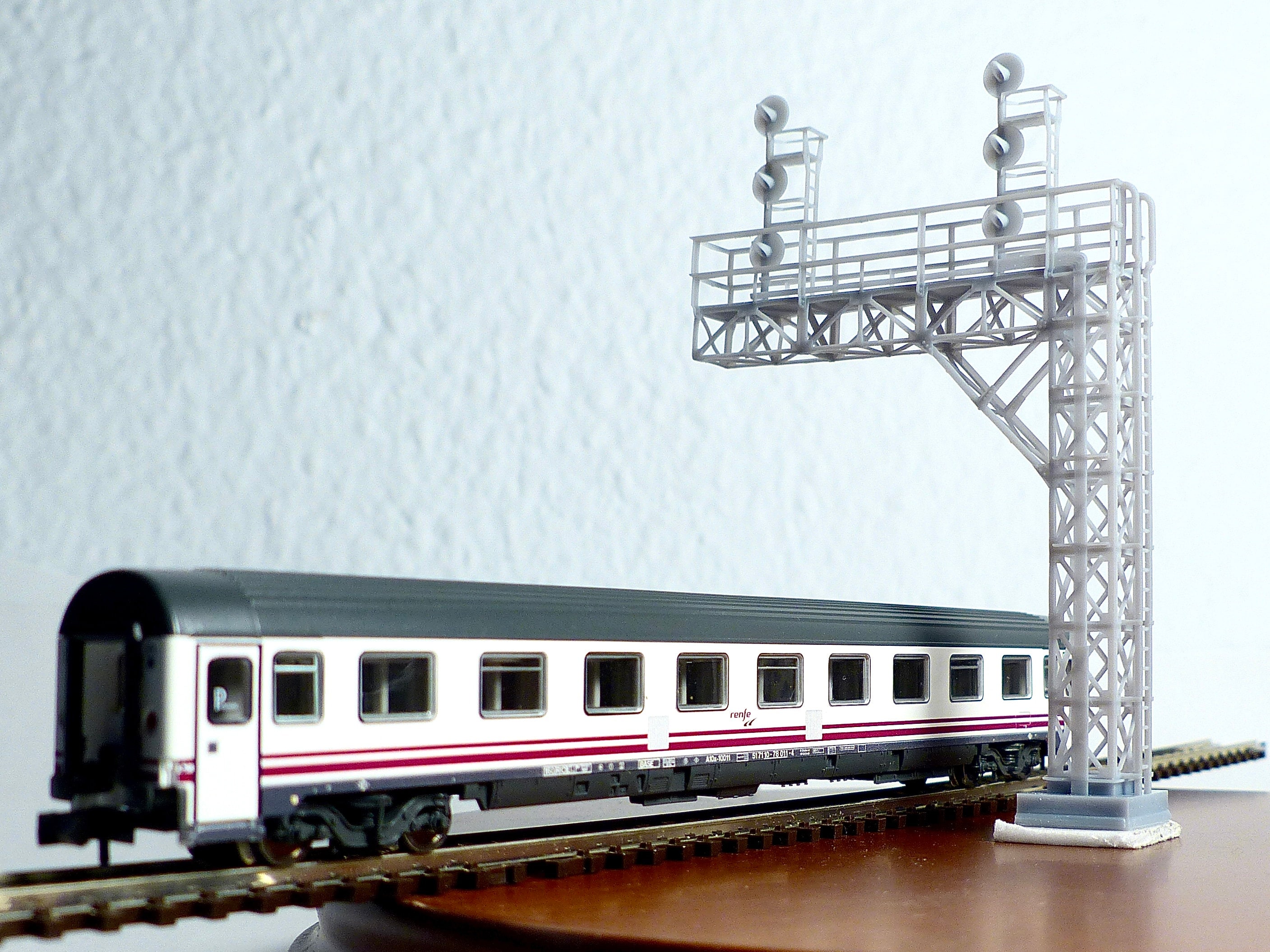N Scale Signal Mast - 1:160 for Diorama Modeling Kit - Building#37 - Etsy