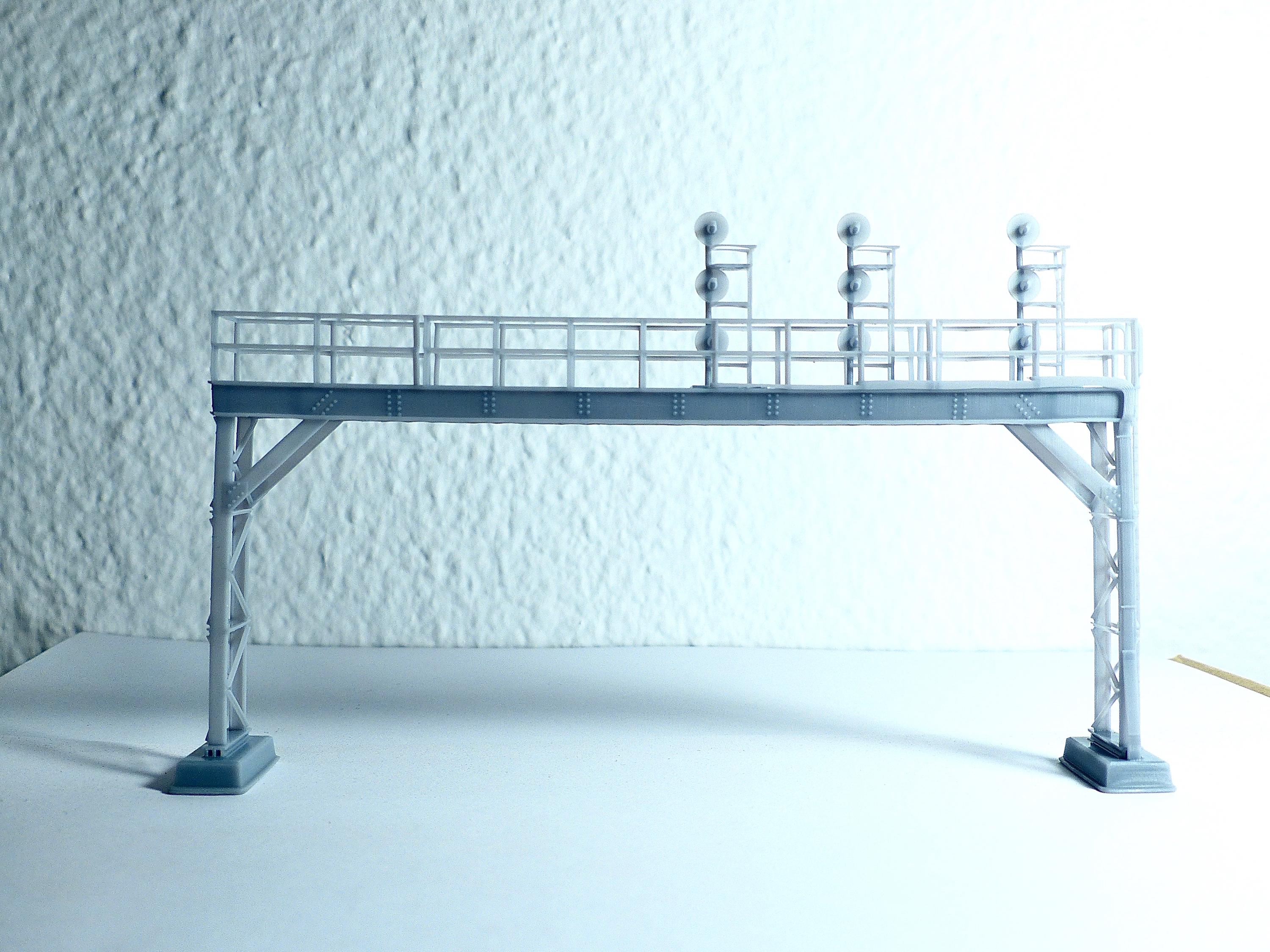 N Scale Large Railway Signal Bridge - 1:160 Resin Model for Diorama ...