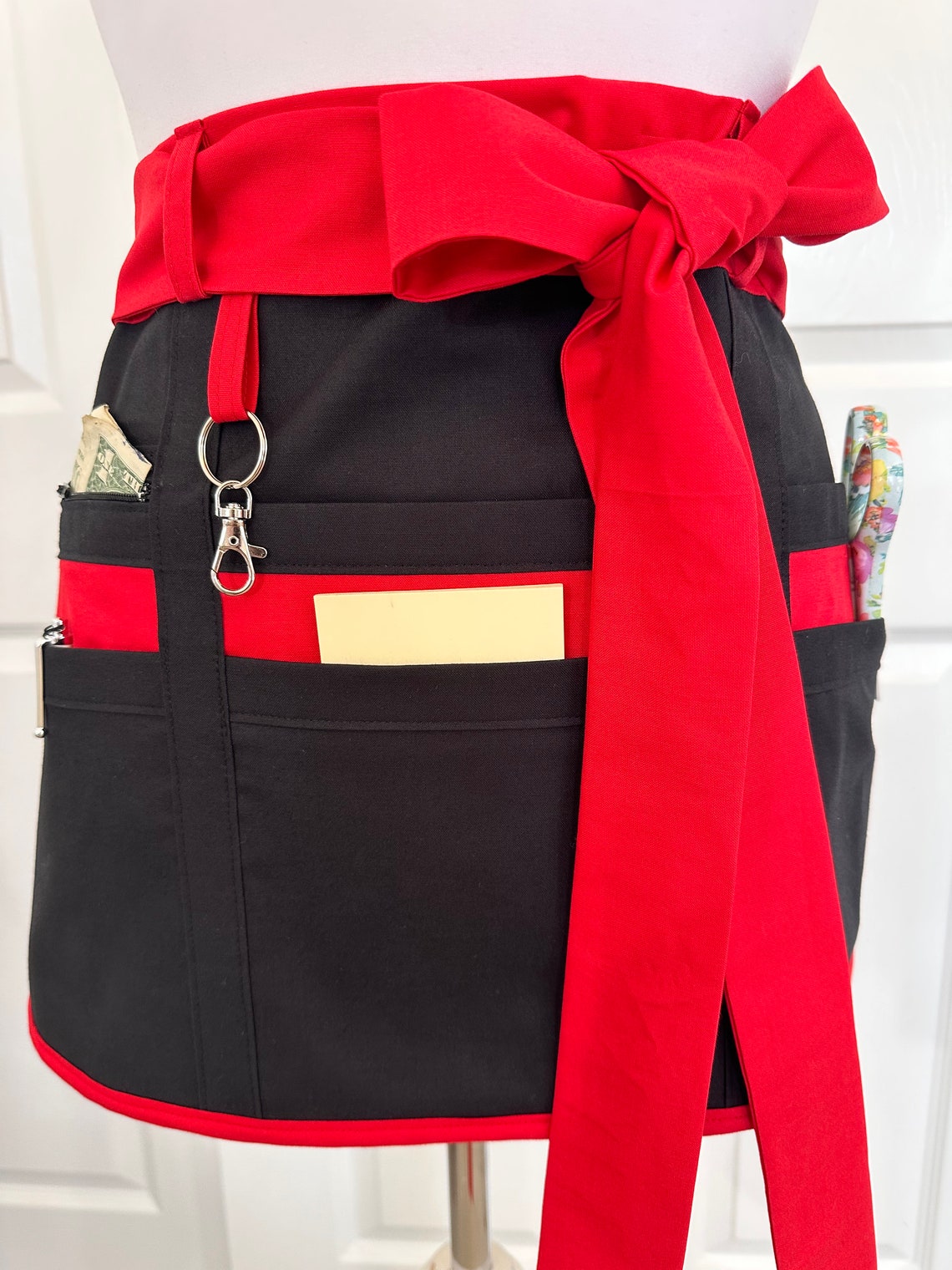 Red and Black Teacher Vendor Apron With Pockets and Zipper - Etsy