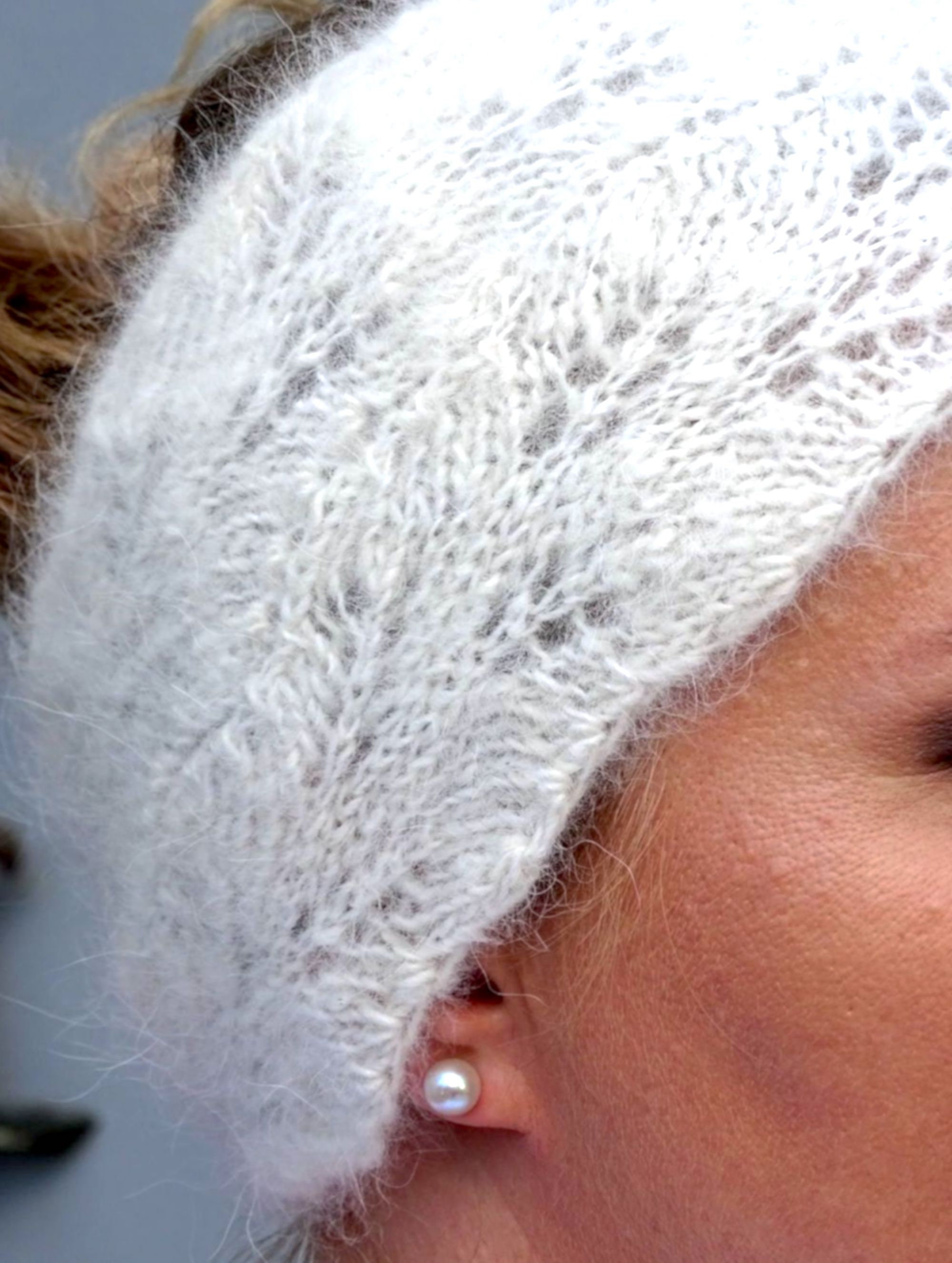 Hand-knitted Samoyed Wool White Headband Cozy Winter Accessory - Etsy