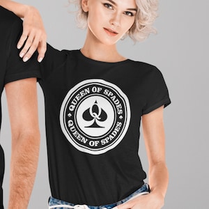 Queen of Spades ONLY QOS Seal T-shirt in BLACK - Etsy