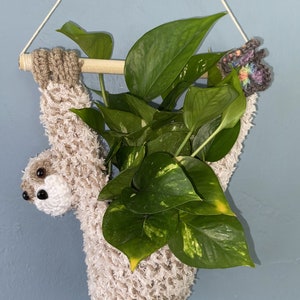 PATTERN ONLY Crochet Hanging Sloth Planter - Etsy