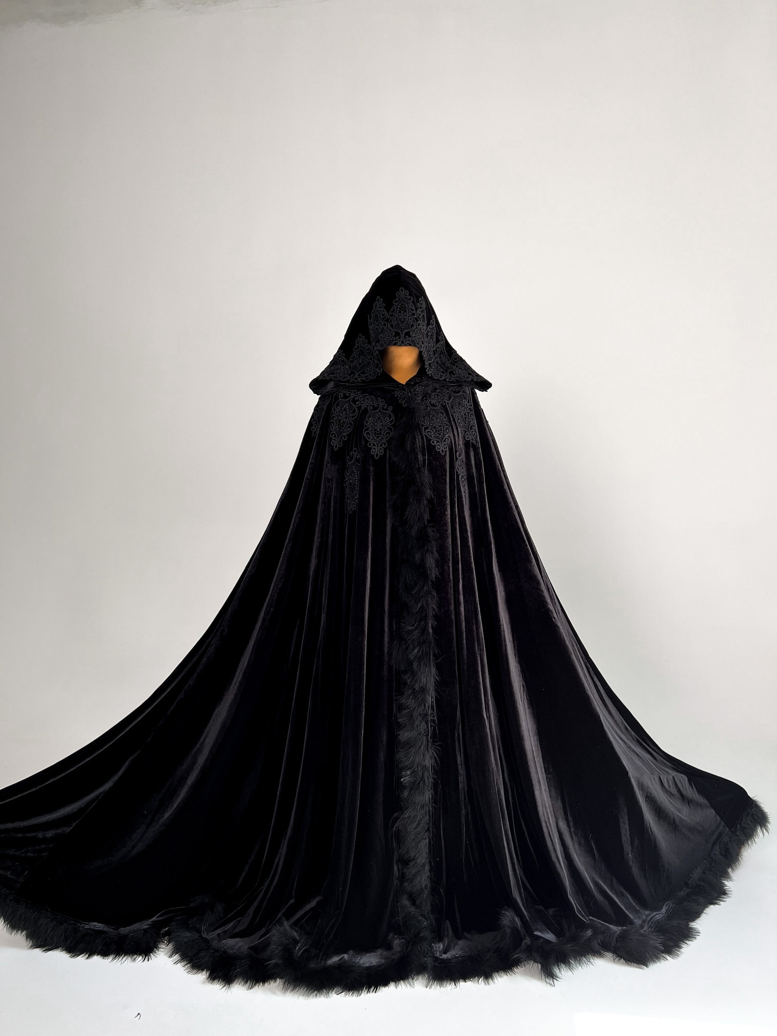 Black Halloween Cape Velvet Hooded Cloak Witch Cape Feathers Medieval Cape Halloween Costumes ...