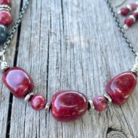 Thulite - Etsy