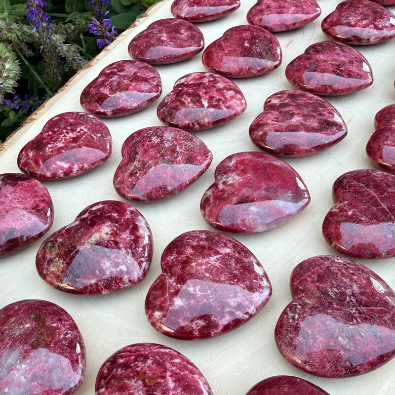 Thulite - Etsy