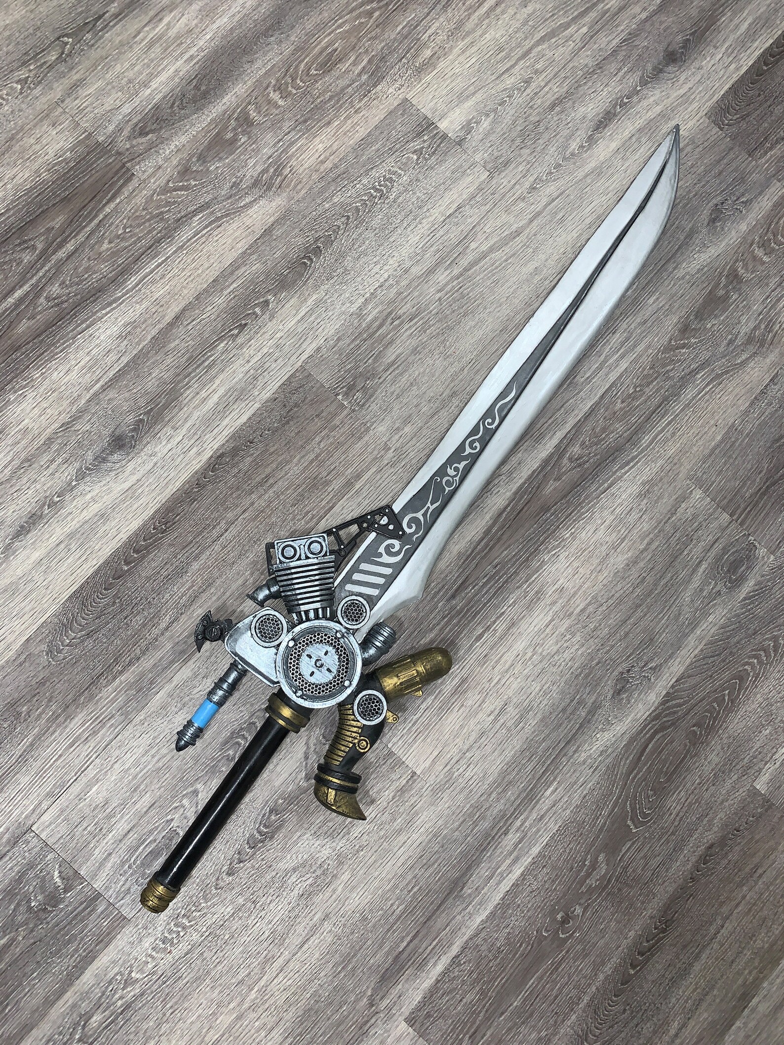 Noctis Ff15 Engine Blade Final Fantasy XV Sword - Etsy
