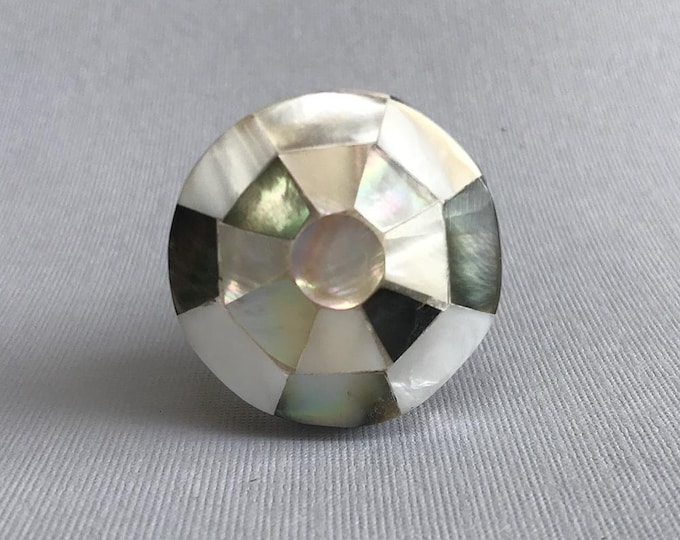 Mother of Pearl Knob - Beautiful Mother of Pearl Drawer Pull Knob ...