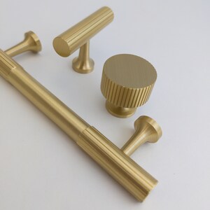 Fluted Brass Gold Cabinet Pulls and Drawer Handles, Brushed Gold Finish ...