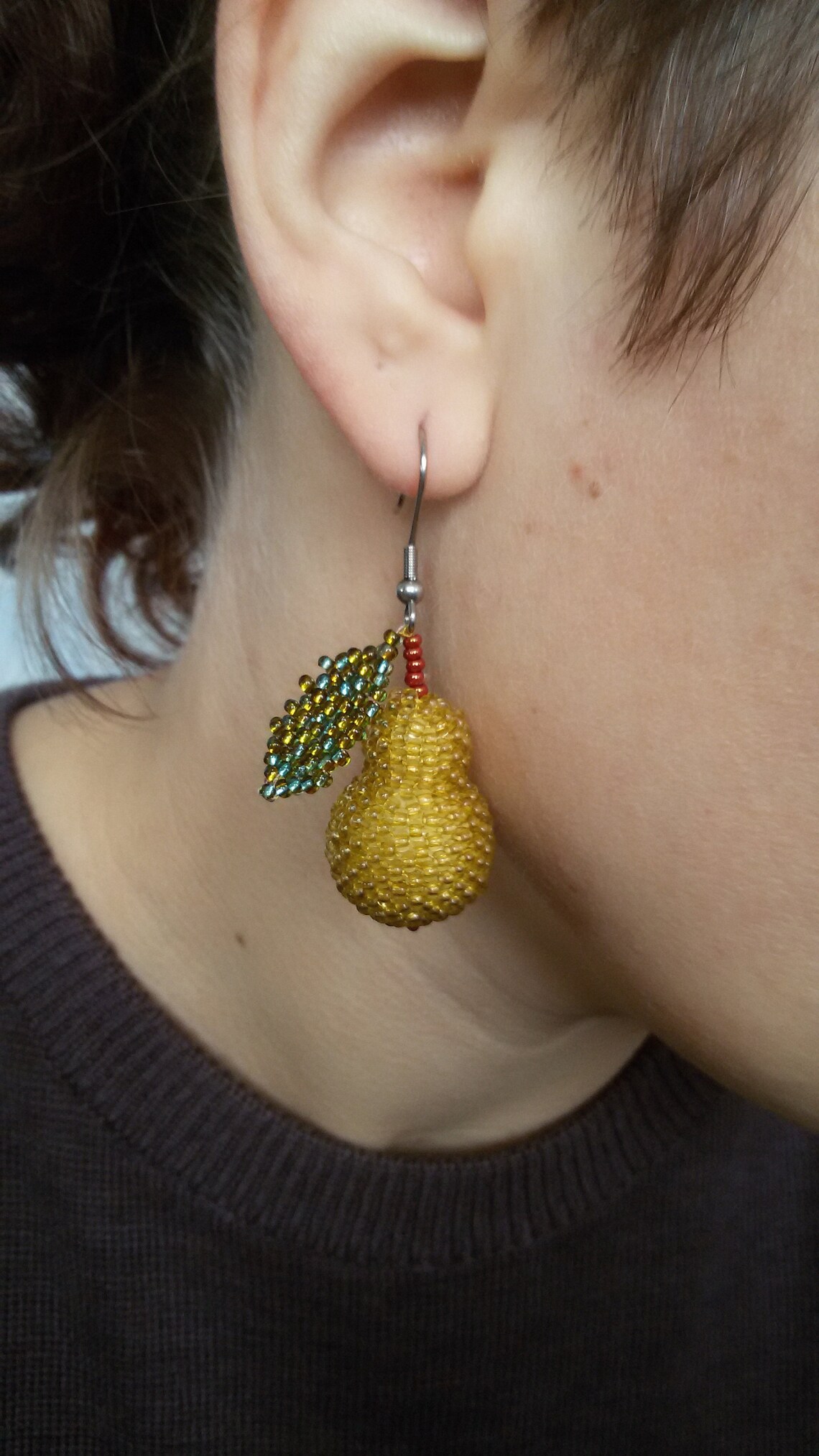 Fresh green pear earrings. Beaded fruit earrings for her. | Etsy