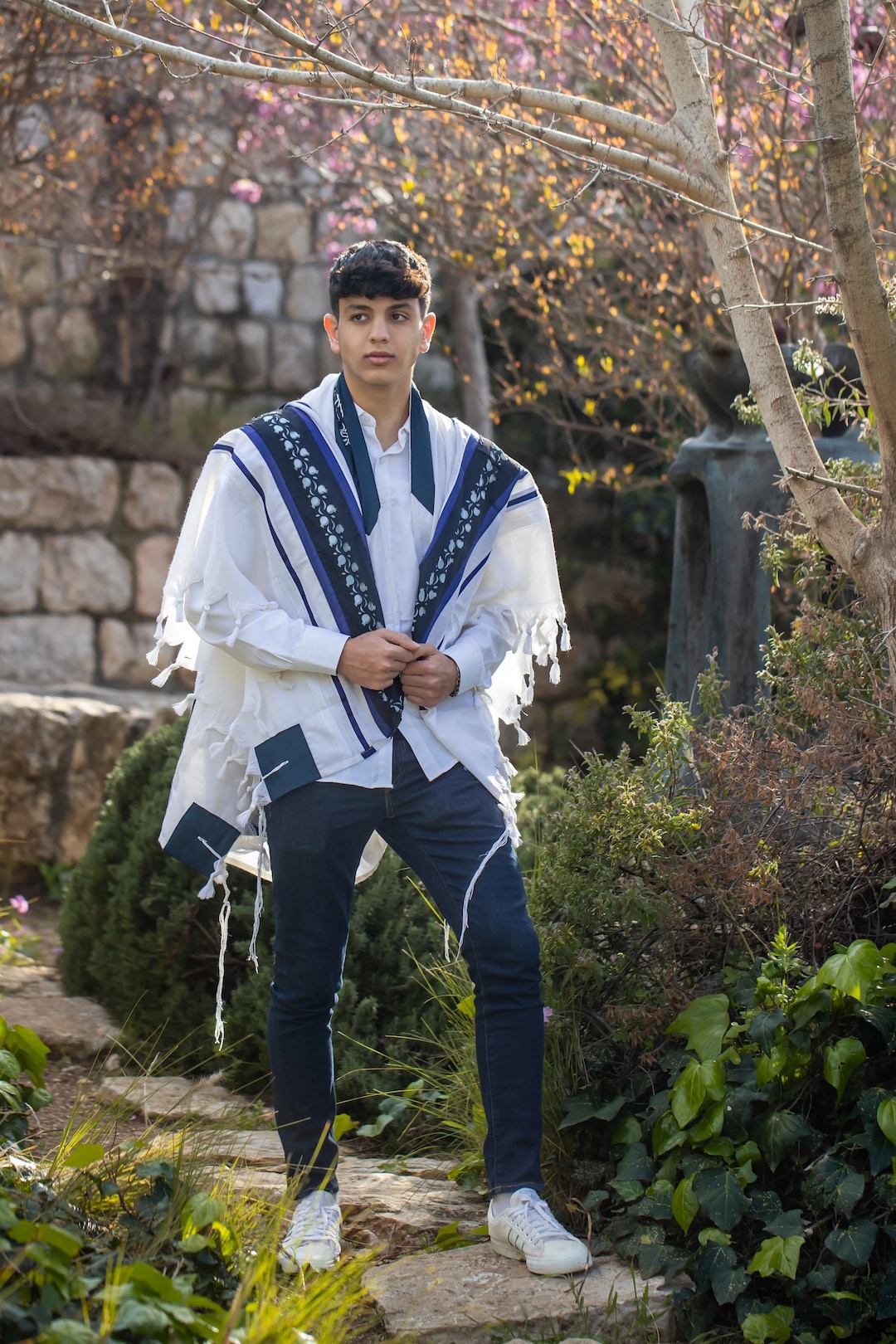 Personalized Large Tallit Gadol, Handmade Blue Pomegranates Wool Tallit ...