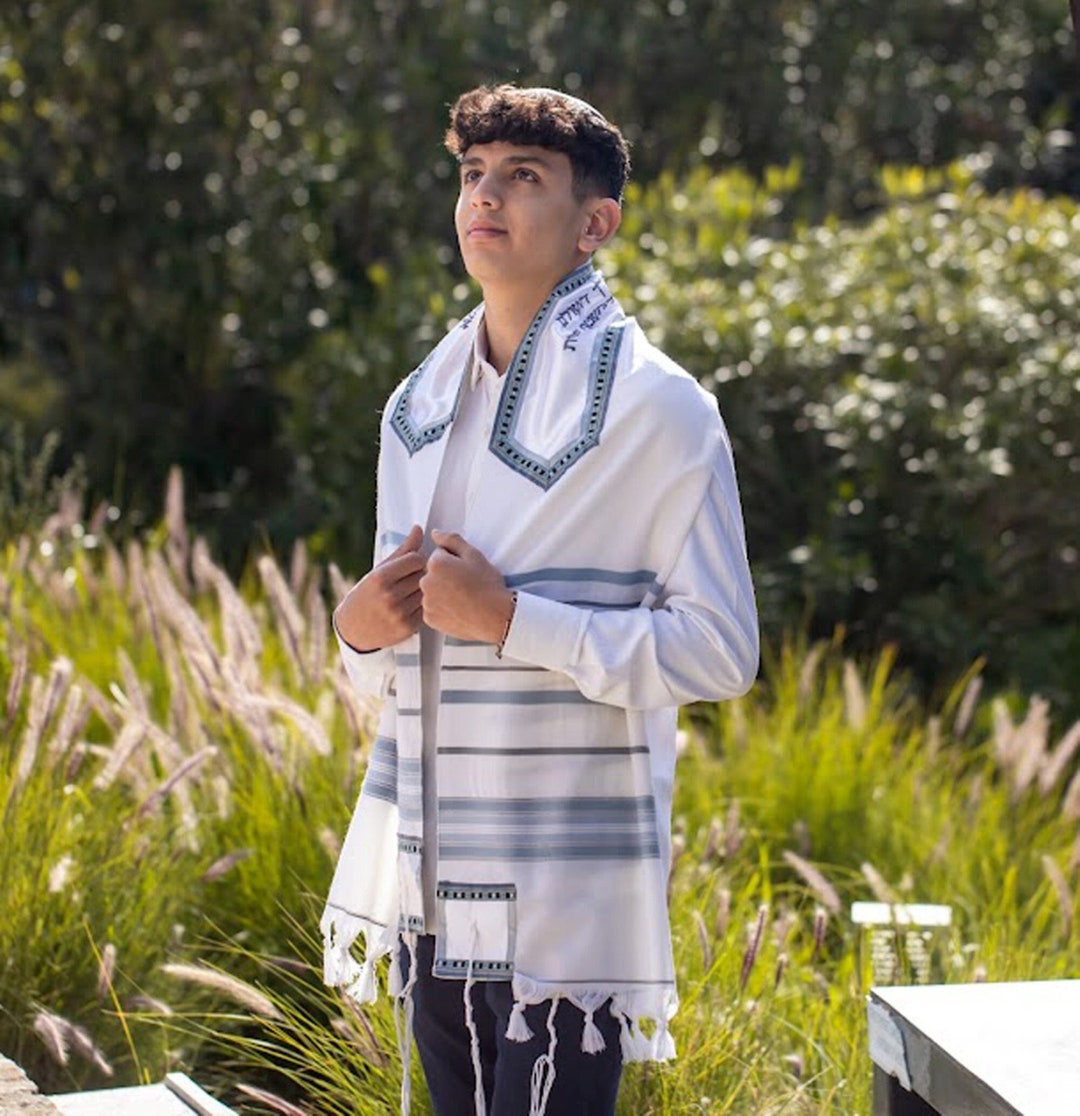 The Peace Custom Tallit Tzitzit Tallis in Blue & White, Bar Mitzvah ...