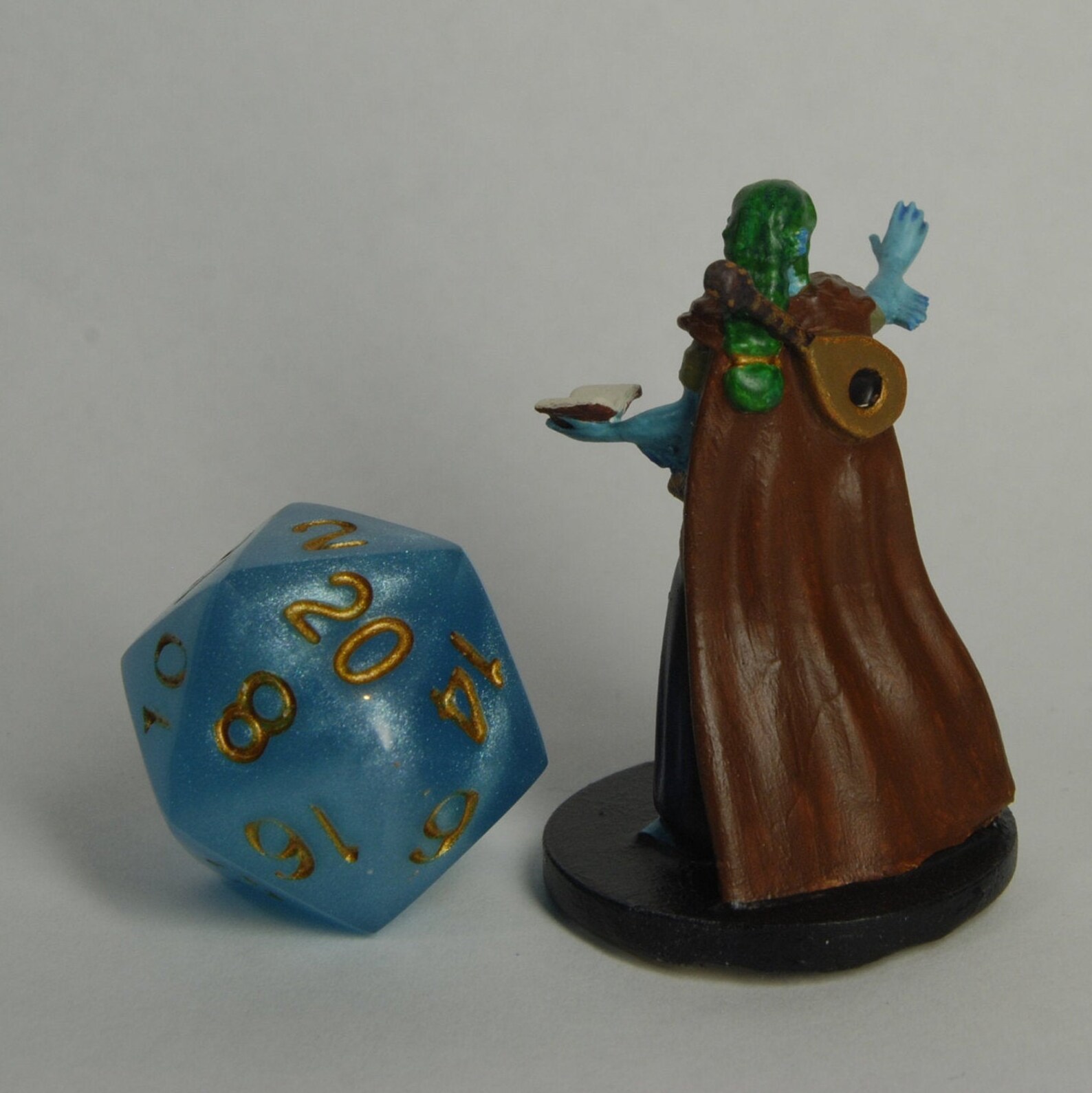 Triton Wizard/Bard Female D&D DnD Mini Miniature de - Etsy France
