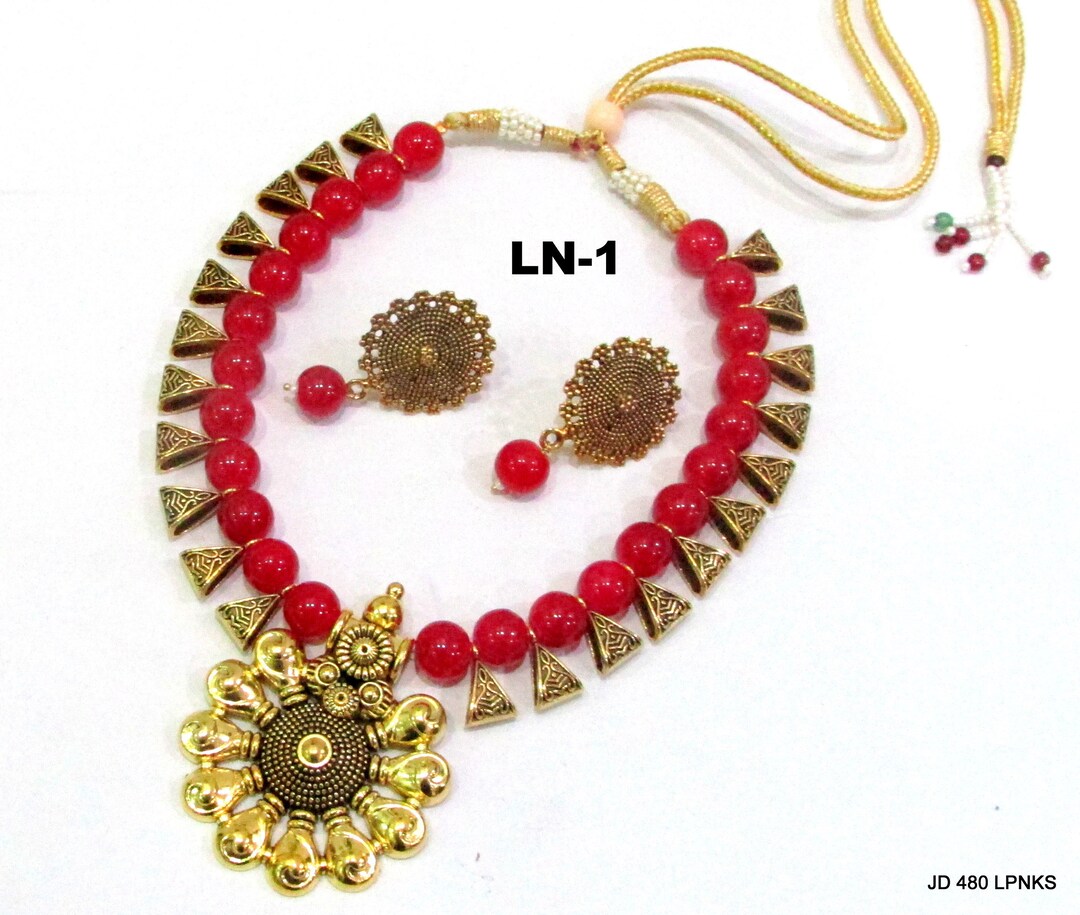 Temple Pendent Glorious Western Styled Golden & Silver Loops Ethnic ...