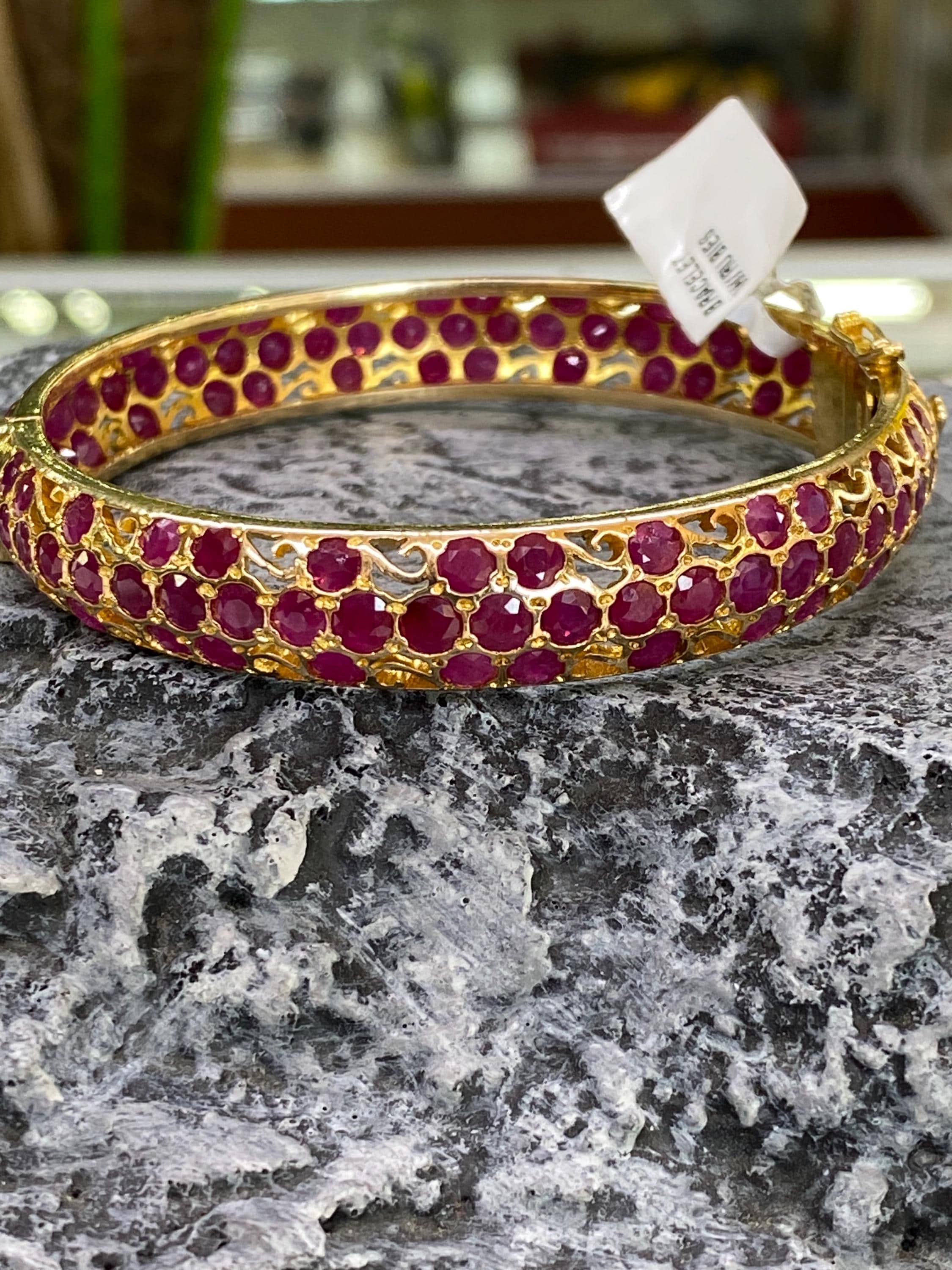 Vintage 14kt Gold & Natural Ruby Bangle Bracelet 3.6ct Weave Design - Etsy