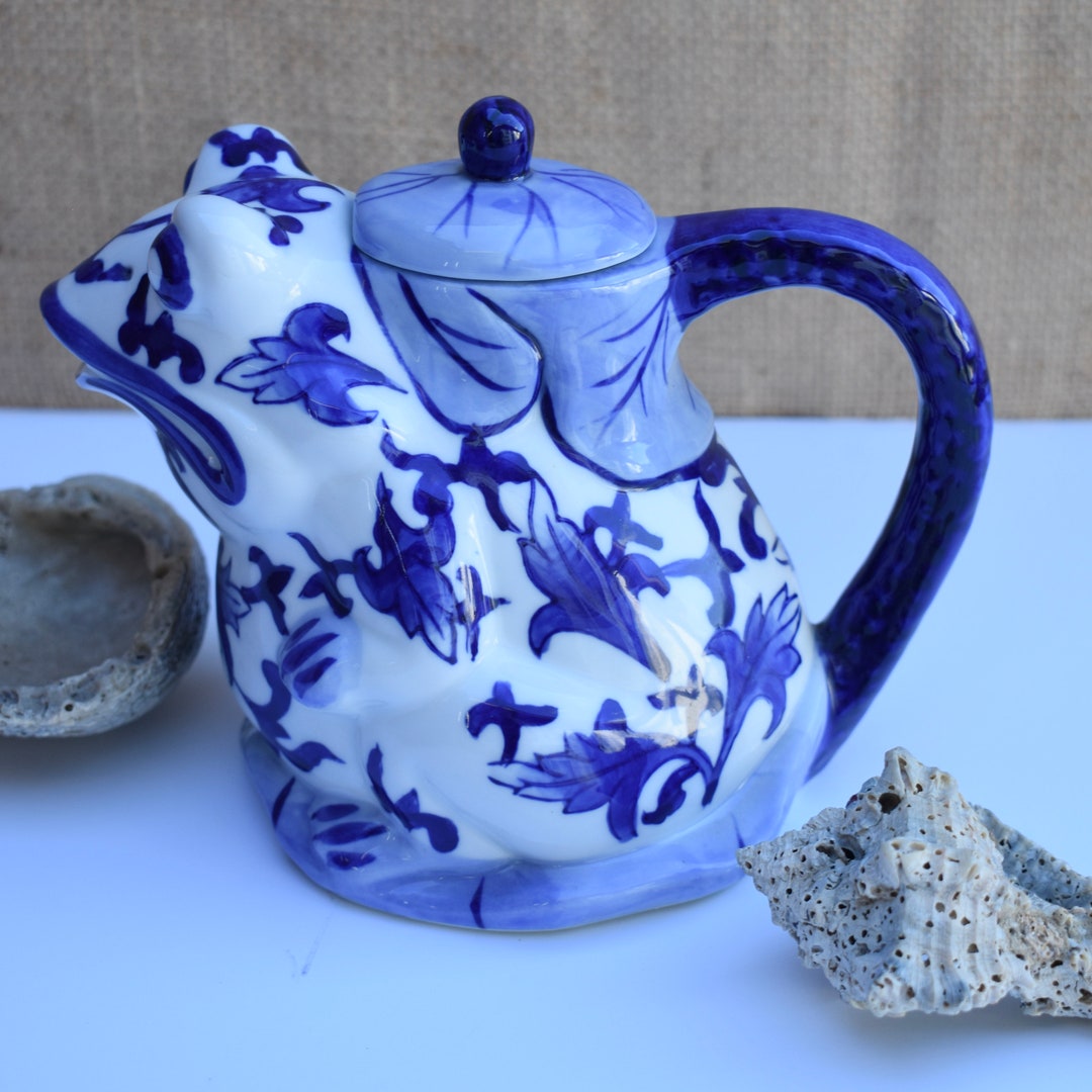 Blue & White China Teapot BOMBAY Company Frog Pot 6 T With Lid - Etsy