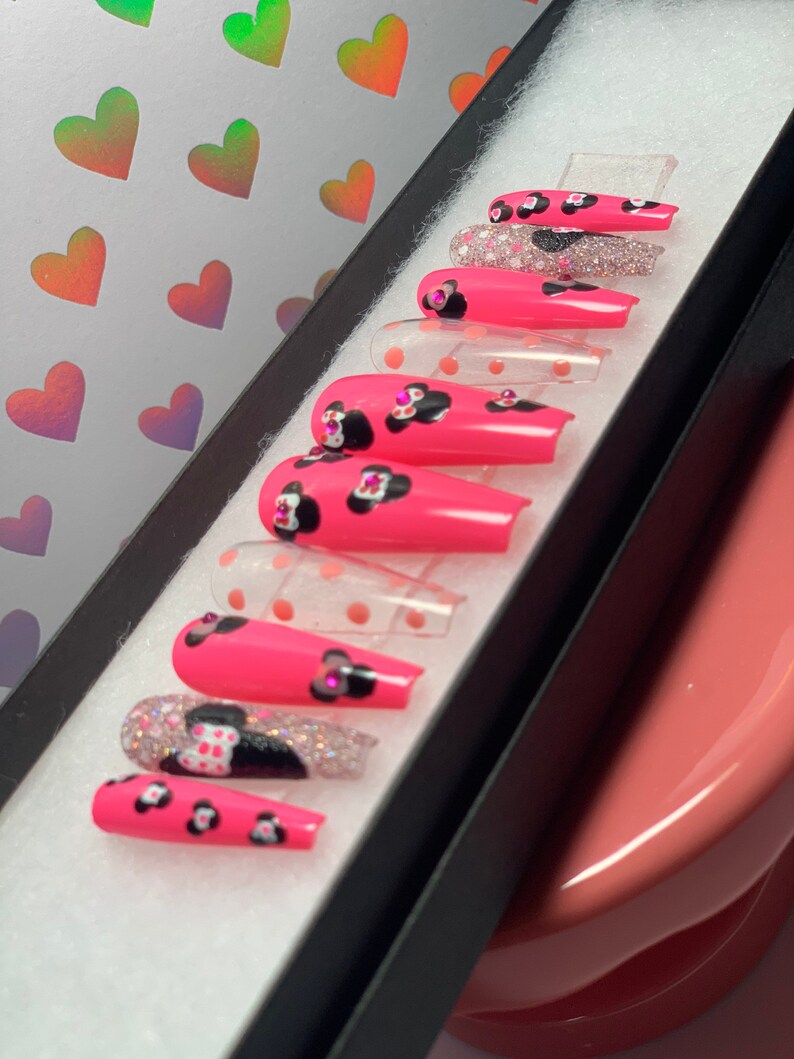 Hey Minnie Set ..... Inspired Disney Nails - Etsy