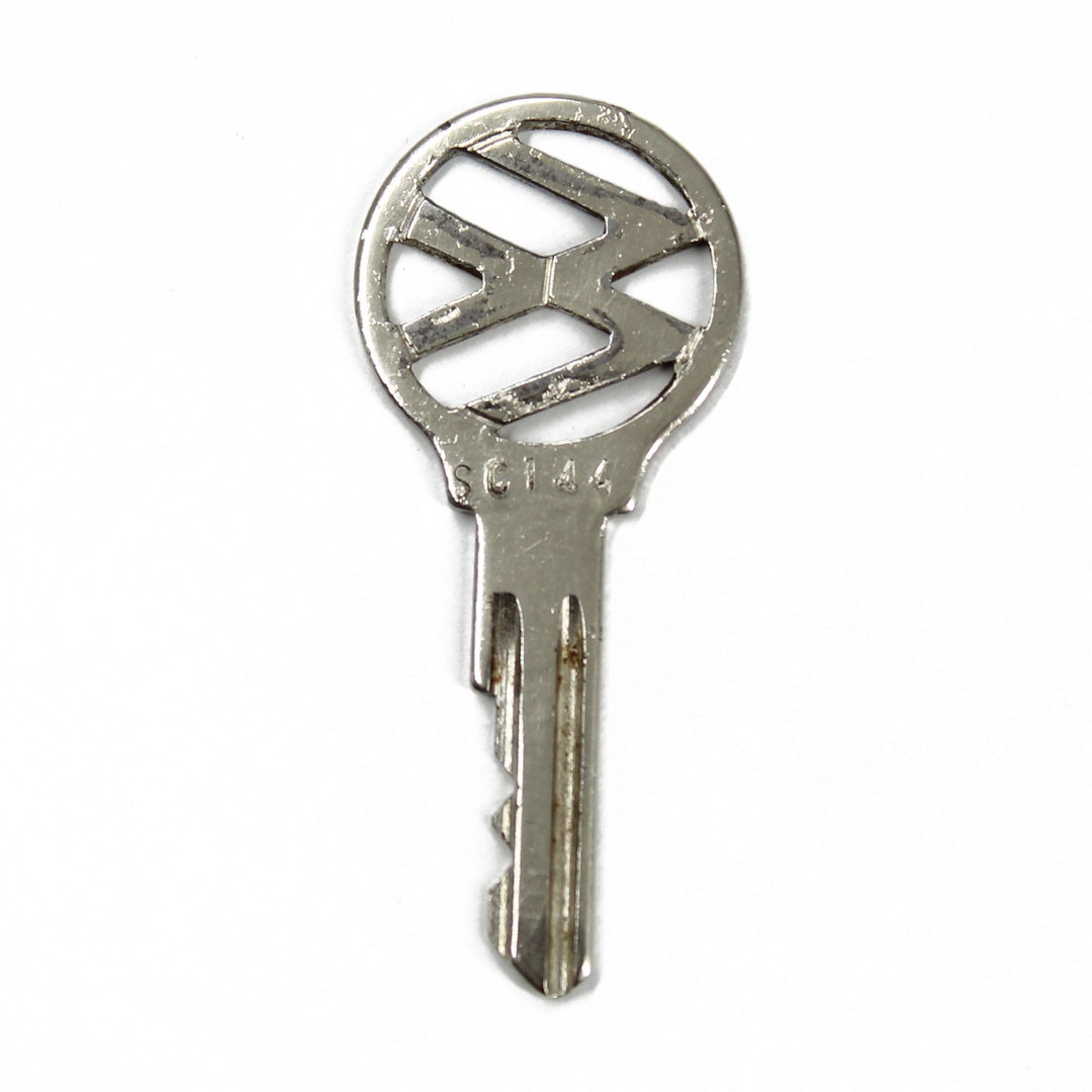 Vintage Volkswagen Key, 1961-1966 VW Beetle Key, SC144 Univel ...