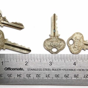 Vintage Sargent Keys, Ornate Collectable Keys, Jewelry Finding, Charm ...