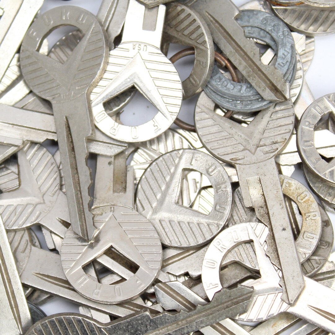 Vintage Ford Key, Antique Automotive Key, Round Top Ford Car Key, Key ...