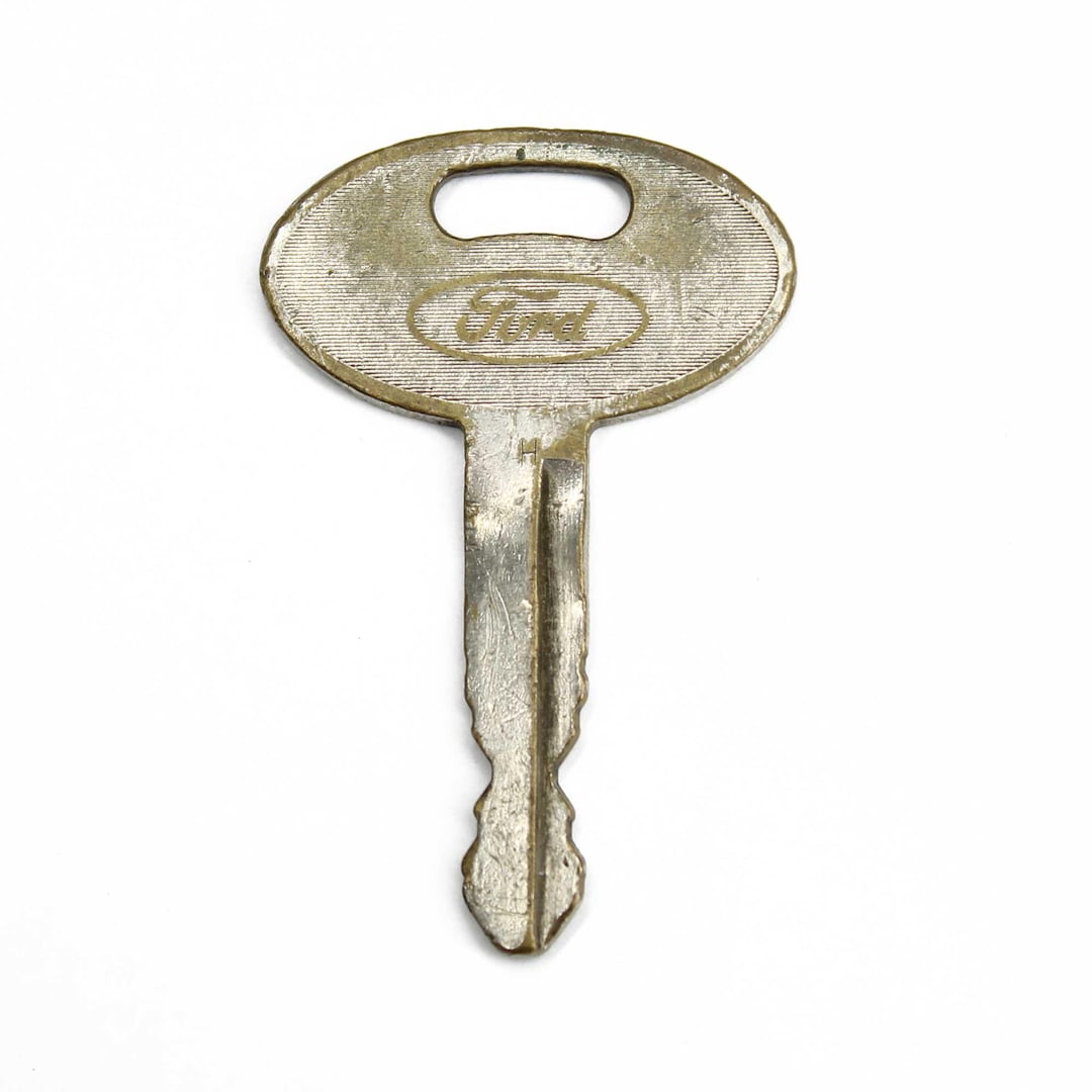 Vintage Ford Key, Oval Top Family of Fine Cars, Automotive Enthusiasts ...