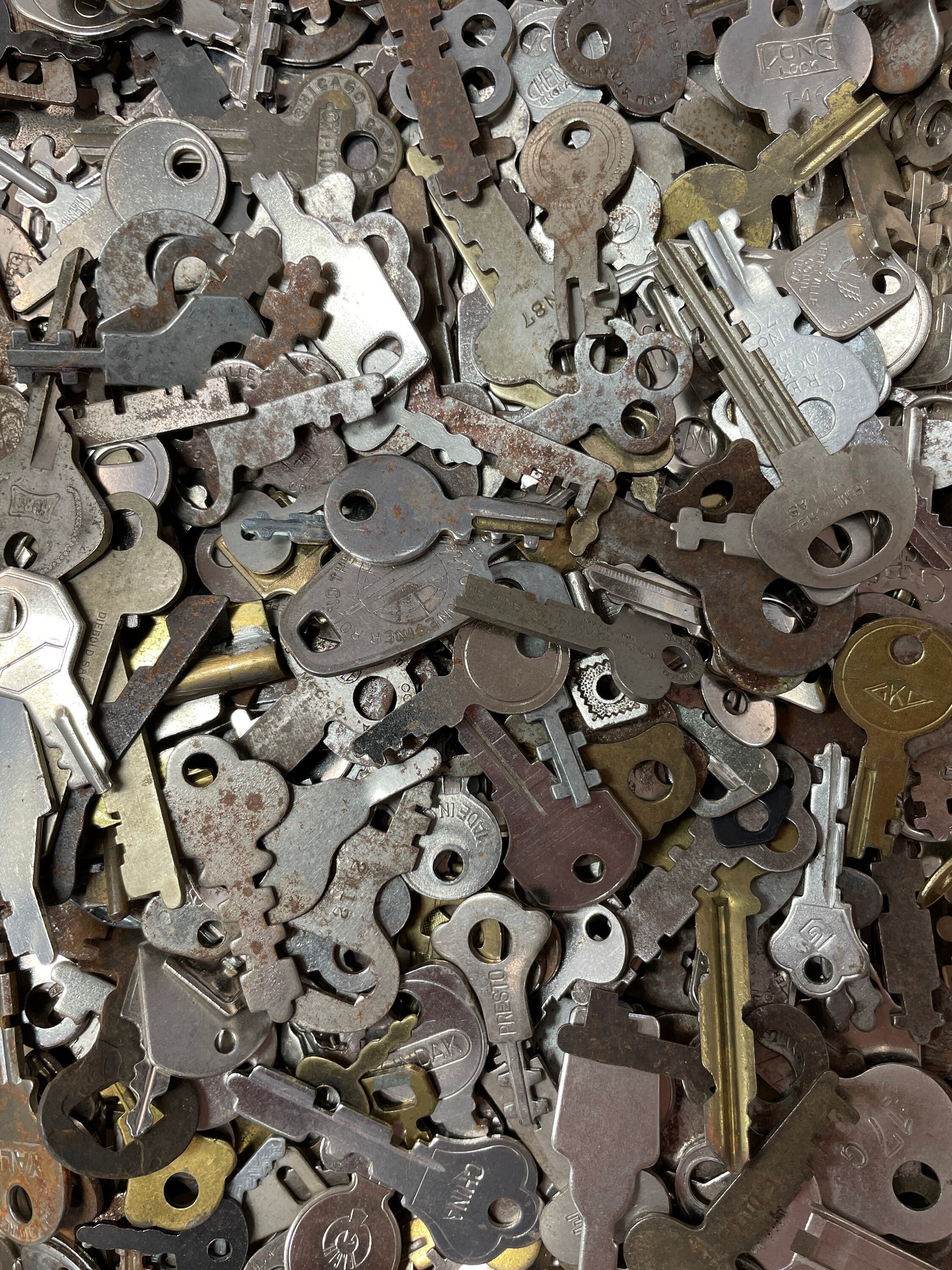 Flat Keys Lot of 10 Old Keys Used Various Assortment of Flat - Etsy