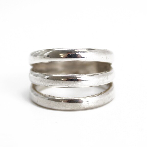 Connected Ring - Etsy