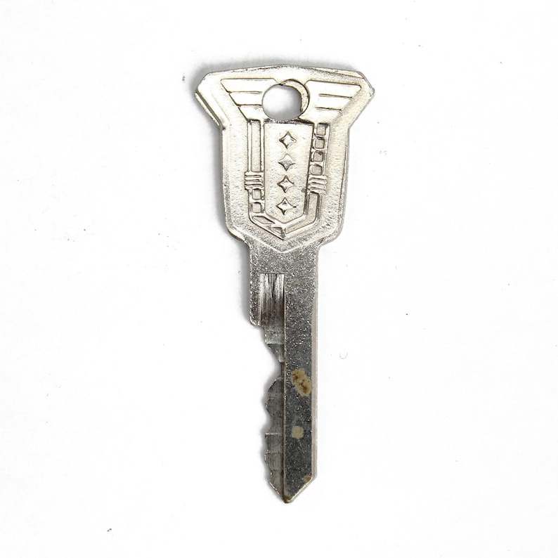 Lincoln Mercury Key, Made in the USA H, Key Collector, Movie Props ...