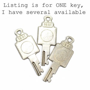 Amelia Earhart Key 1581, 1960's Vintage Suitcase Key, Vintage Key ...
