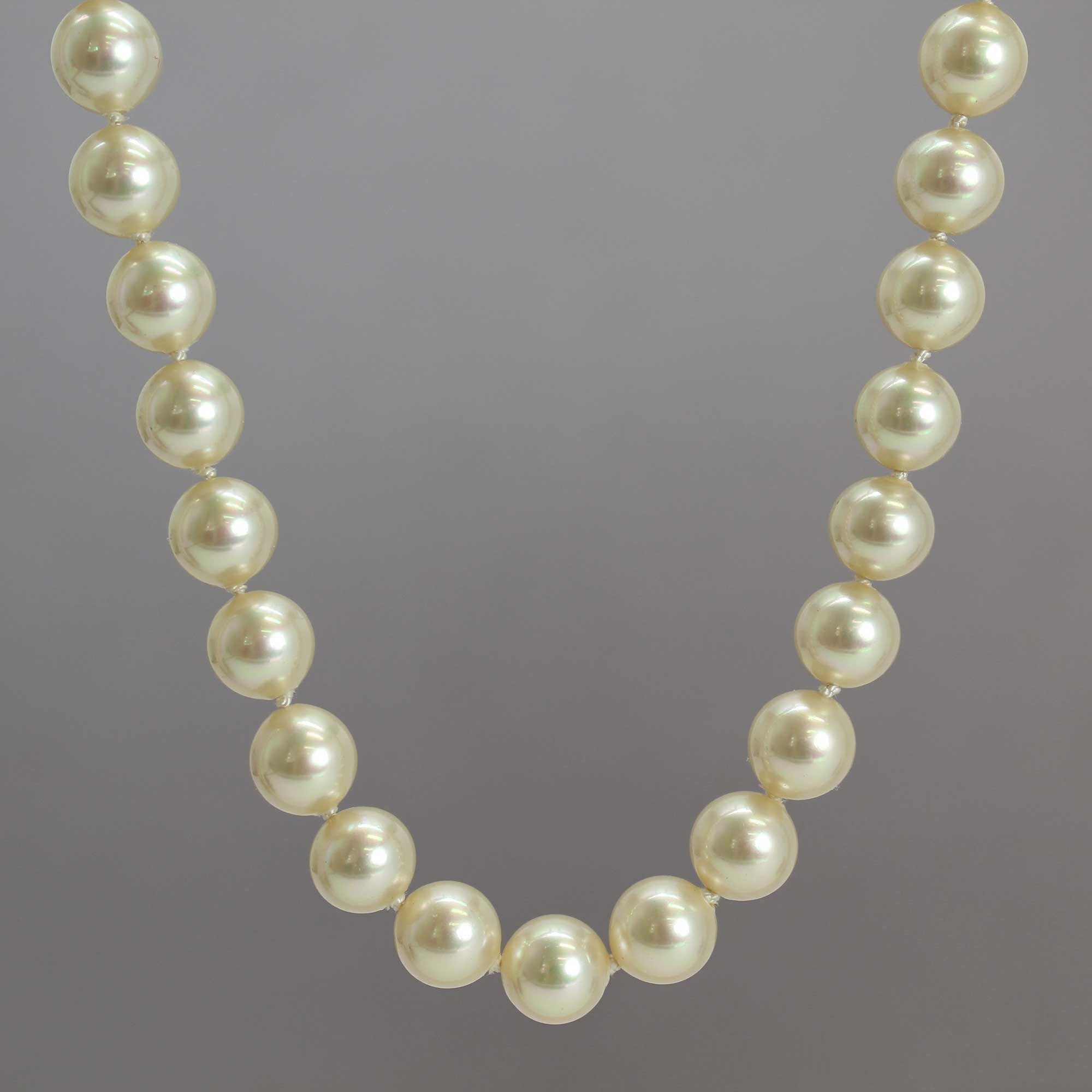 Faux Pearl Necklace 24 Cream Faux Pearl Strand Metall Necklace Vintage Pearl Jewelry