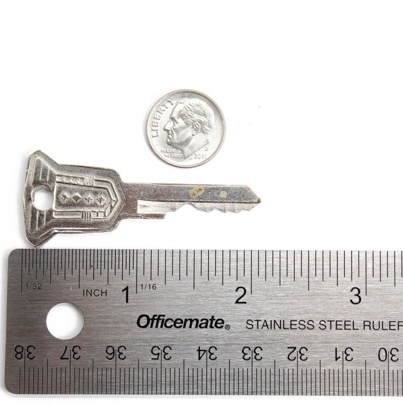 Lincoln Mercury Key, Made in the USA H, Key Collector, Movie Props ...