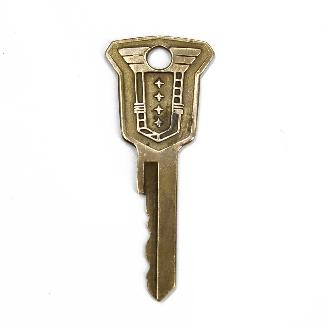 Lincoln Mercury Brass Key, Made in the USA B, Key Collector, Movie ...